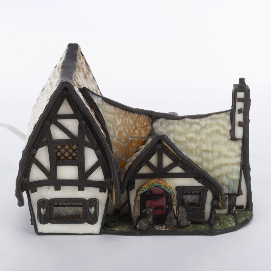 Snow White and the Seven Dwarfs Light-Up Glass Cottage by Bill Job - ID ...